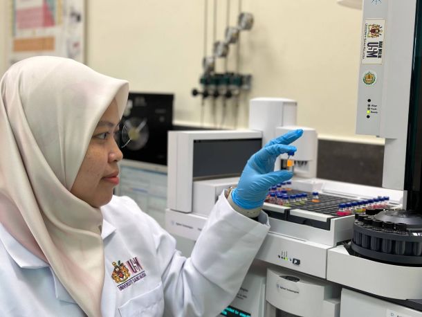 Pusat Penyelidikan Sains & Kejuruteraan - INSTRUMENTS